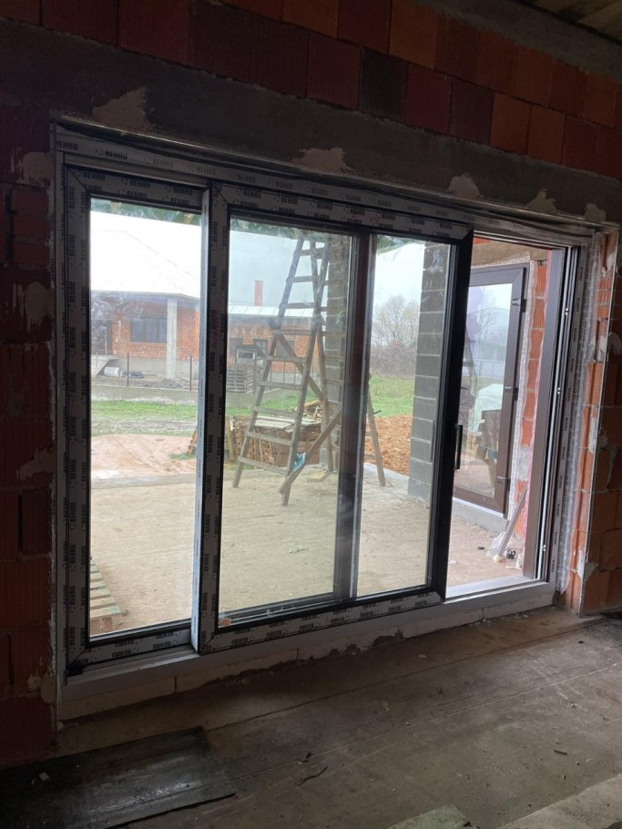 Termopane REHAU – Geamuri termopan, uși din PVC și aluminiu